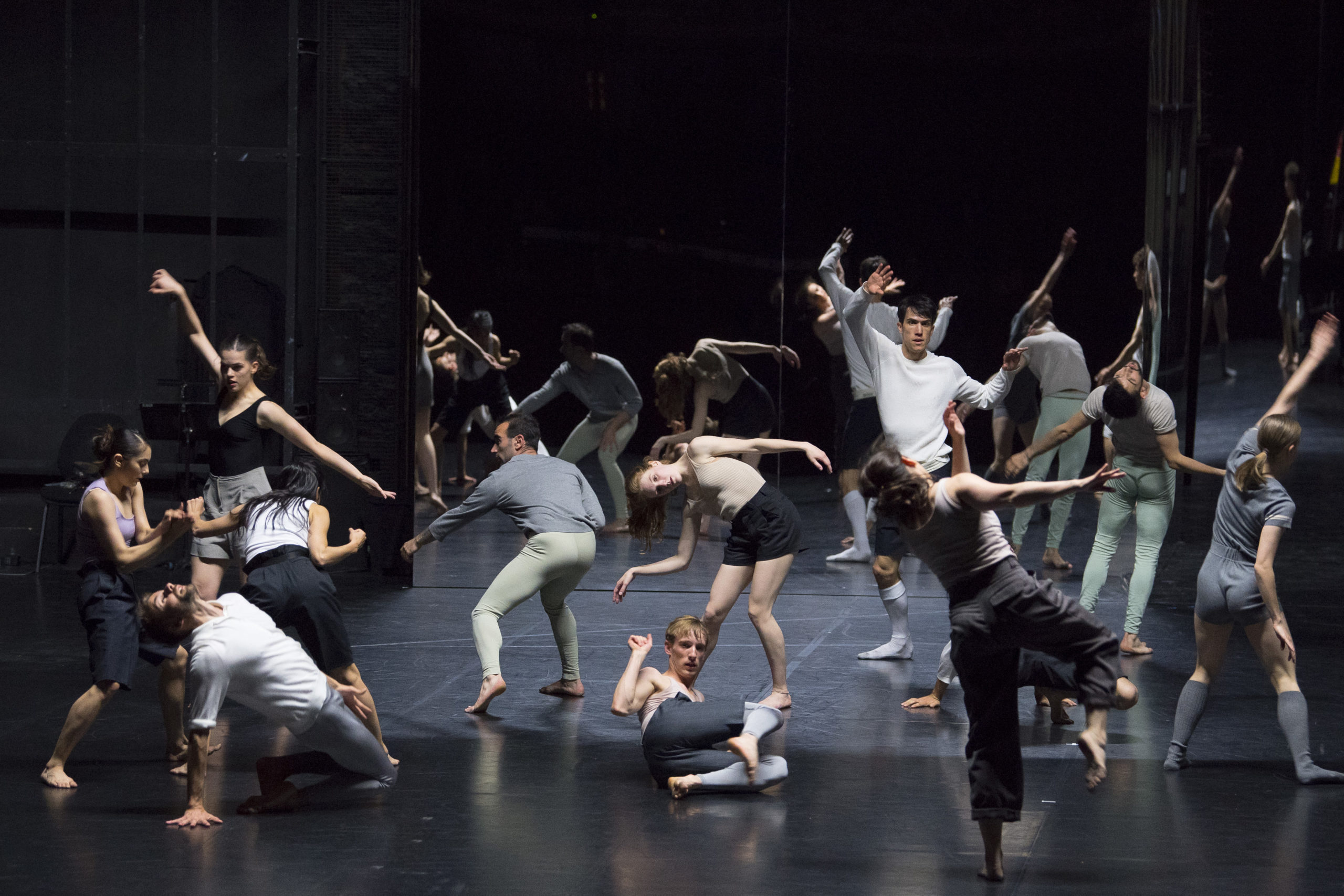 CCN Ballet de Lorraine: For Four Walls & Miguel Gutierrez's Cela nous ...